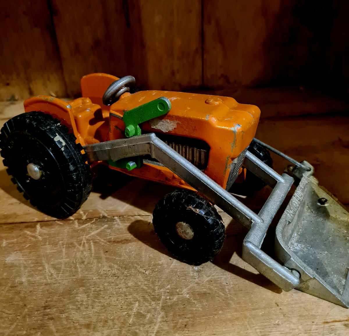 Vintagepickers Fun Ho Tractor and trailer. – vintagepickers